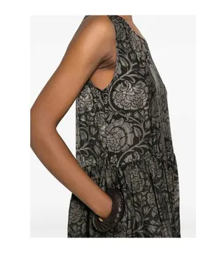 UMA WANG Sleeveless Printed Maxi Dress With Pleated Hem - Black