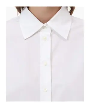 Closed Buttoned Shirt - White