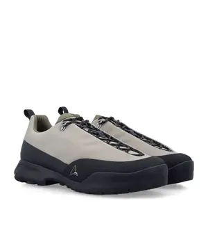 ROA Cingino Low-top Sneakers - Black