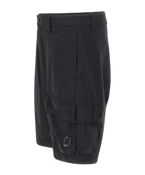 C.P. COMPANY Cargo Shorts With Lens Detail - Black
