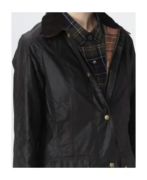 Barbour Classic Beadnell Waxed Jacket