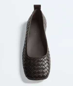 Bottega Veneta Charlotte Ballerina In Woven Leather - Espresso