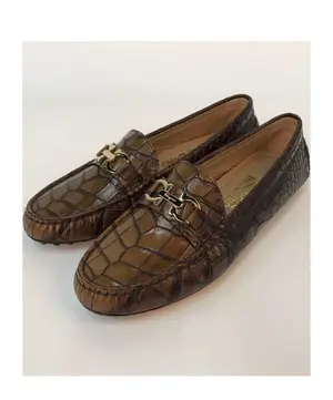 FERRAGAMO Gancini Detail Loafers