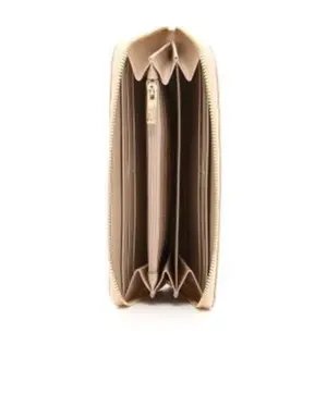 FERRAGAMO Zipper Wallet - Nude