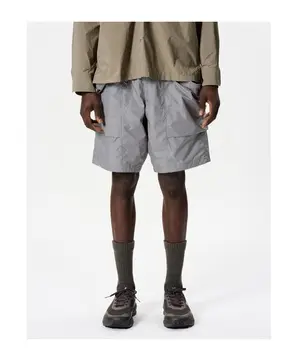 GOLDWIN Rip-stop Belted Shorts