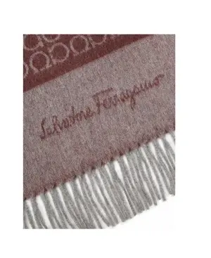 FERRAGAMO Logo Scarf - Red