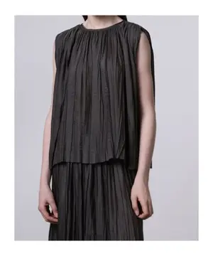 ROBERTO COLLINA Pleated High Neck Top