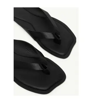 MAISON MARGIELA Anatomic Thong Flip-flops - Black