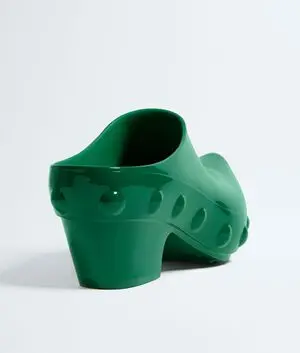 Bottega Veneta Gondola Clog In Moulded Rubber With Stud Detailing - Grass Green