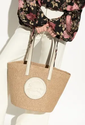 Chloé Logo Detailed Large Tote Bag - Light Brown