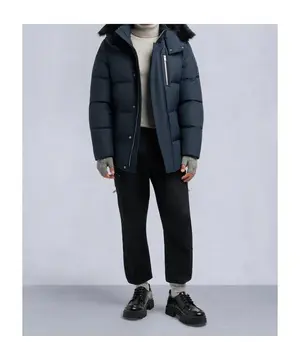 Moose Knuckles Cloud 3q Hooded Puffer Jacket