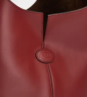 TOD'S Structured Leather Shoulder Bag - Red