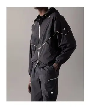 Moose Knuckles Long-sleeved Hooded Zip-up Jacket