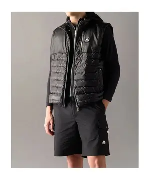 Moose Knuckles Cloud Walker Air Down Vest