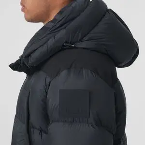 Burberry Logo Appliqué Nylon Puffer Coat