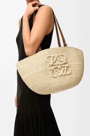 Loewe Medium Eclipse Woven Bag - Nude