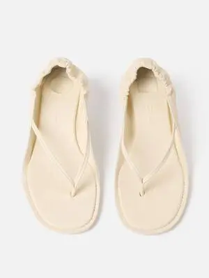 Jacquemus Thong Sandals With Elastic Heel - Light Ivory