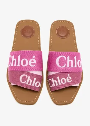 Chloé Woody Logo Band Slide Sandals - Pink