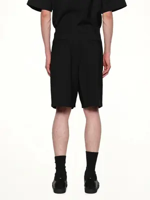 ENTIRE STUDIOS Pleated Slim-fit Shorts - Black