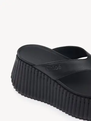 Chloé Calfskin Platform Ridged-sole Sandals - Black