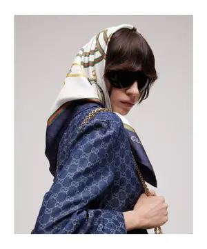 Gucci Your Majesty' Printed Silk Carr - White