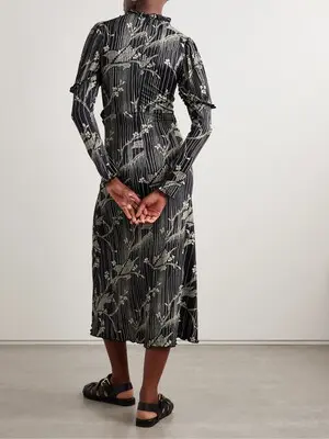 Sea Wrinkled Printed Mid-length Dress