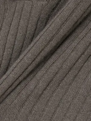 Arch4 Ribbed Knit V-neck Sweater