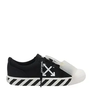 Off-White Vulcanized Low-top Sneakers - Black