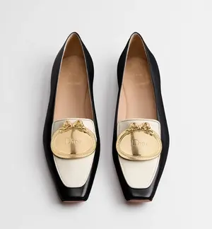 Dior Médaillon Loafers - Black