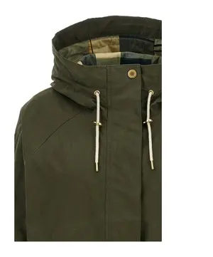 Barbour Hawkridge Showerproof Jacket With Drawstring Hem And Embroidered Logo - Green