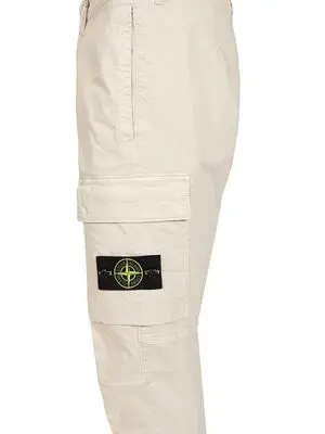 Stone Island Cargo Trousers In Broken Cotton Twill - Nude