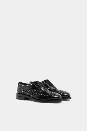 Dsquared2 Embellished Studded Classic Oxford Shoes