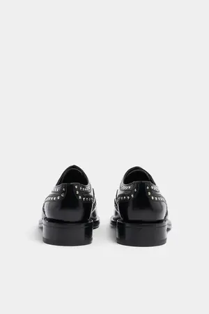 Dsquared2 Embellished Studded Classic Oxford Shoes