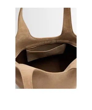 Attico Medium La Scoop Shoulder Bag - Nude