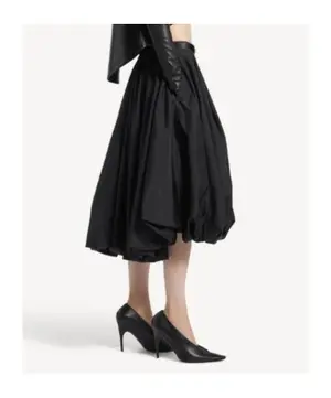 Balenciaga Balloon Pleated Shorts - Black