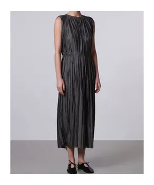 ROBERTO COLLINA Pleated Maxi Dress With Crew Neck And Back Opening