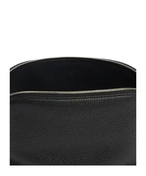 THE ROW Agnes Grain Leather Pouch - Black