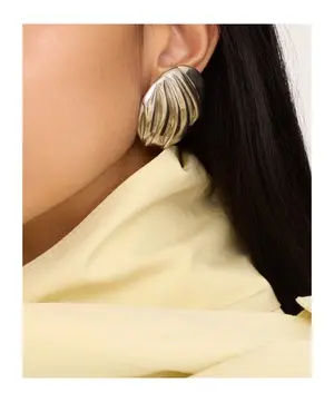 Chloé Pleats Clip-on Earrings In Silver Brass - Yellow