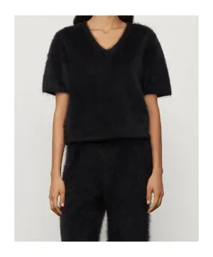 LISA YANG Short Sleeve V-neck Sweater