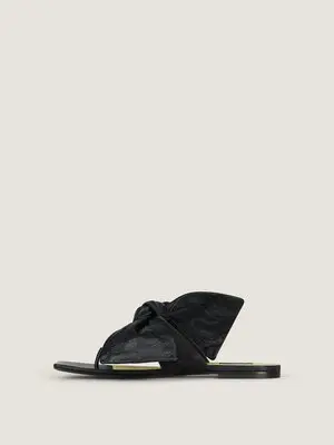 Givenchy Flat Square Toe Sandals With Bow Detailing - Black