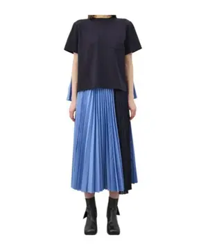 Sacai Paneled T-shirt Top