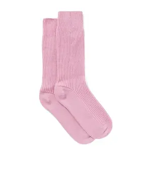 LISA YANG Lisa Yang Zera Ribbed Cashmere Socks Pink