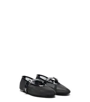 STUART WEITZMAN Round Toe Buckled Flats