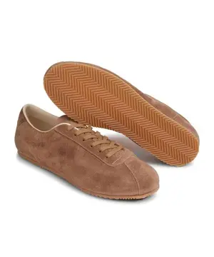 COMMON PROJECTS Lace-up Low-top Casual Suede Sneakers - Brown