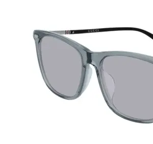 Gucci Logo Detail Sunglasses