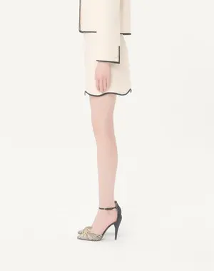 Valentino Garavani Mini Skirt In Crepe Couture With Lace Trim - Vanilla/black