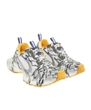 Balenciaga 3xl Extreme Laces Logo Sneakers - Gray
