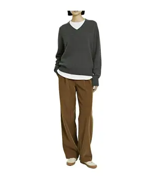 THE ROW Ligeia Knit Cashmere V-neck Sweater - Black