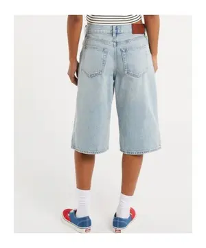 Calvin Klein Regular-fit Bermuda Jeans