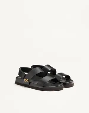 Valentino Garavani Studshield Vlogo Signature Sandals